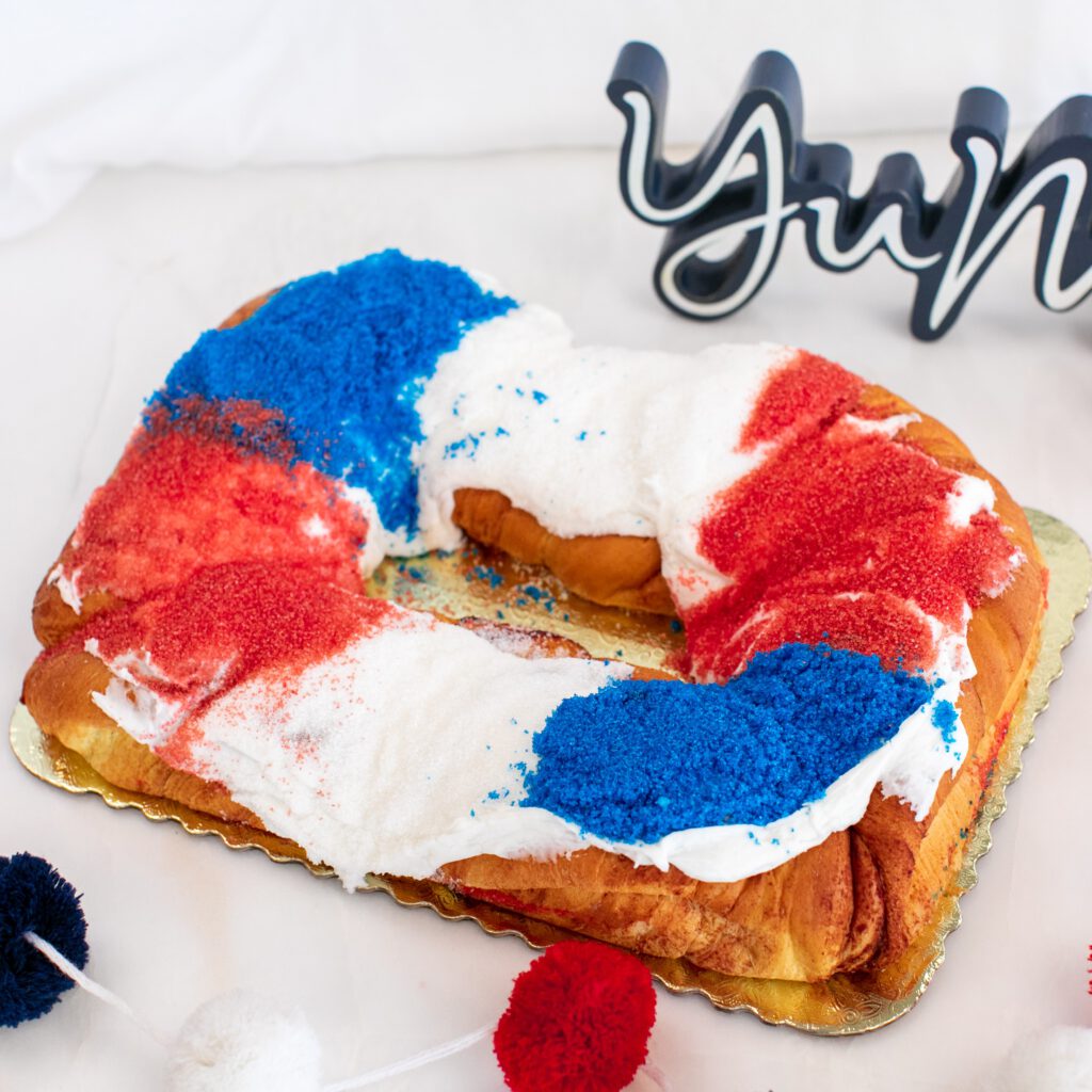 King Cakes - Gambinos Bakery